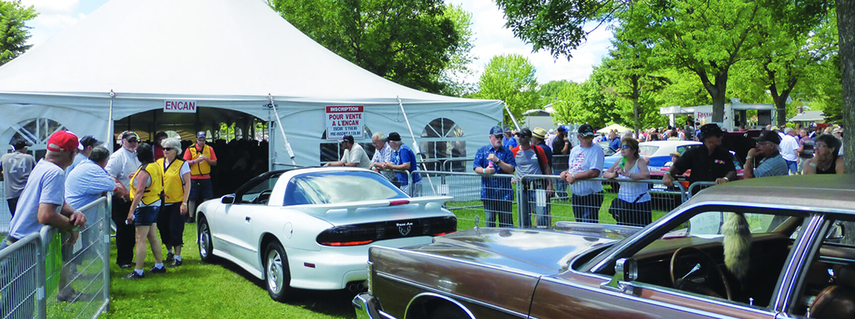 ENCAN ET CAR CORRAL - Granby International